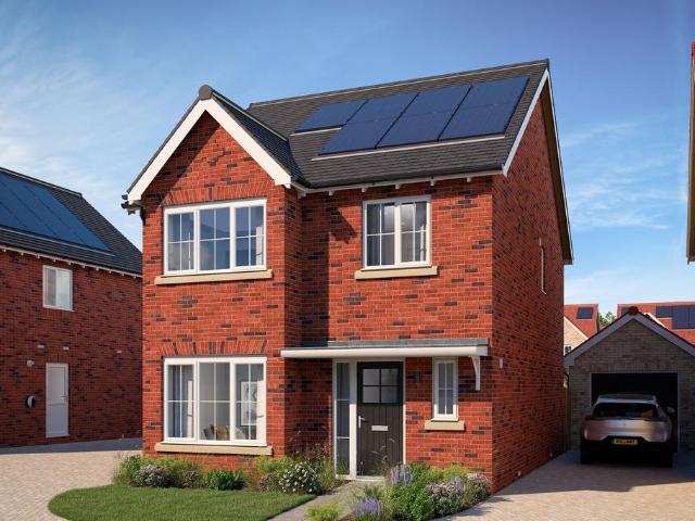 4 bedroom detached house for sale