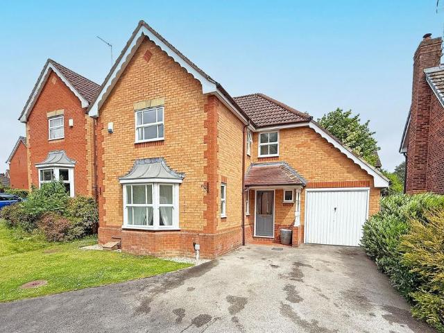 4 bedroom detached house for sale