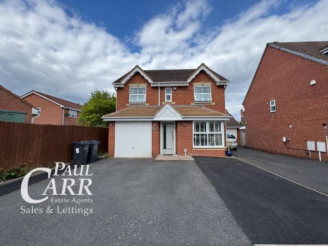4 bedroom detached house for sale