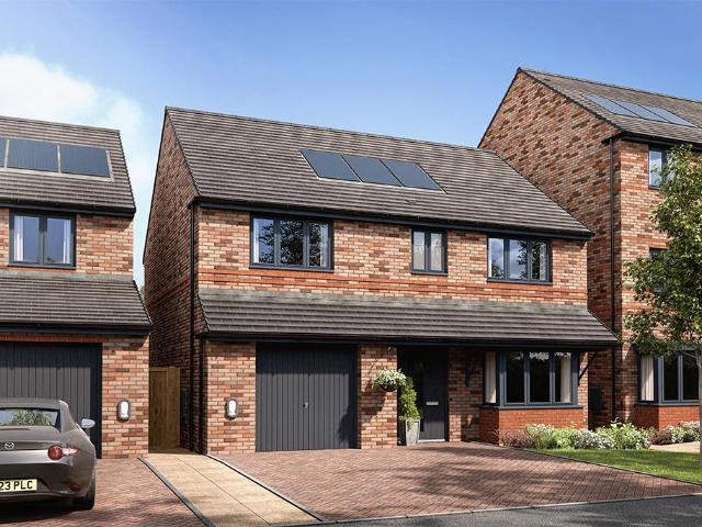 4 bedroom detached house for sale