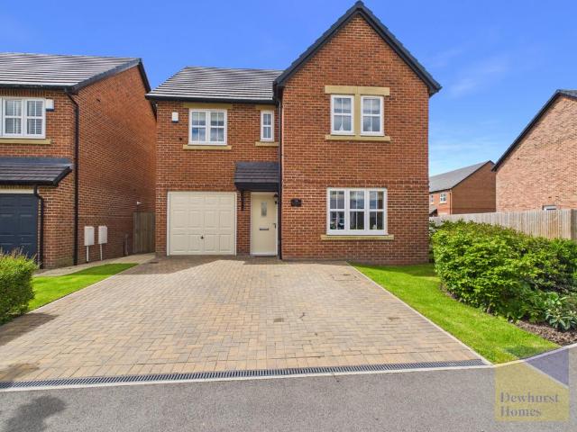 4 bedroom detached house for sale