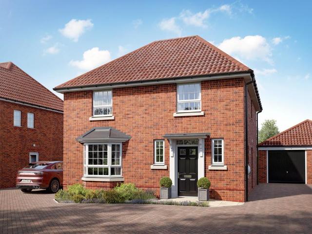 4 bedroom detached house for sale