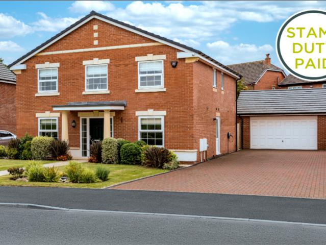 4 bedroom detached house for sale