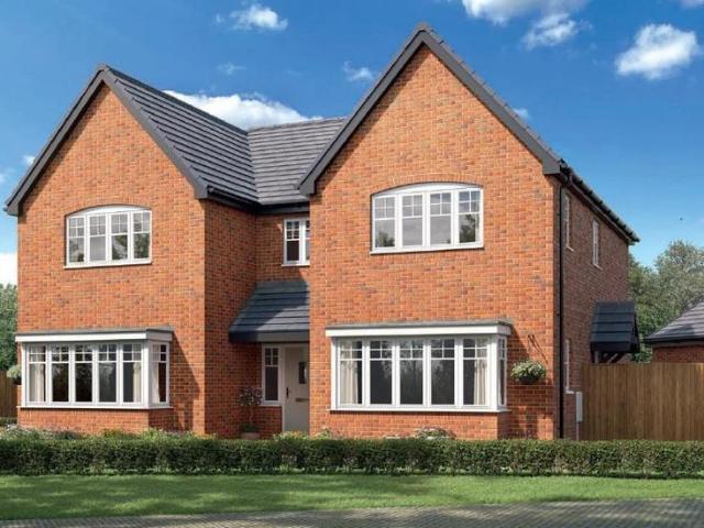 4 bedroom detached house for sale