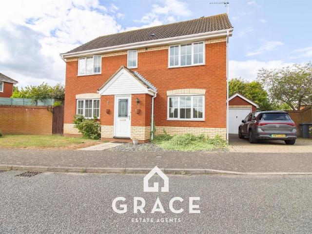 4 bedroom detached house for sale