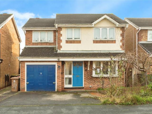 4 bedroom detached house for sale