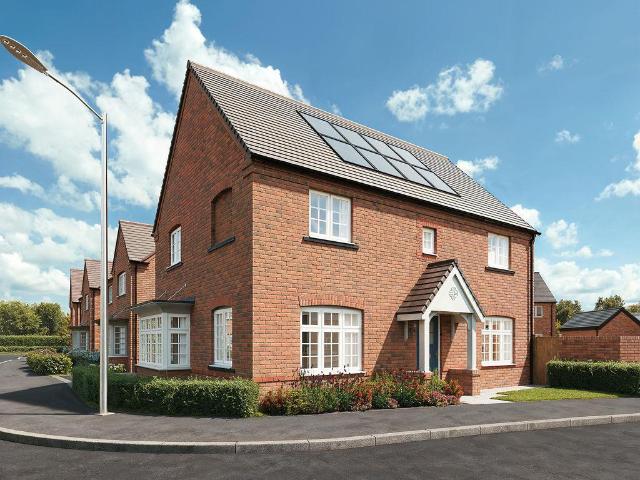 4 bedroom detached house for sale