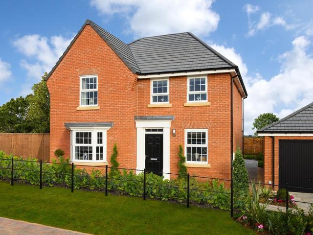 4 bedroom detached house for sale