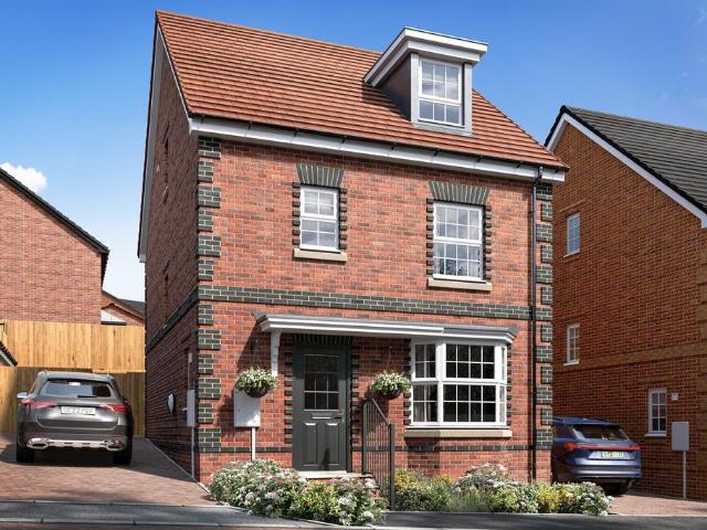 4 bedroom detached house for sale
