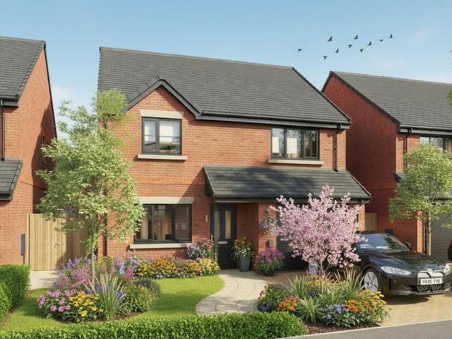 4 bedroom detached house for sale