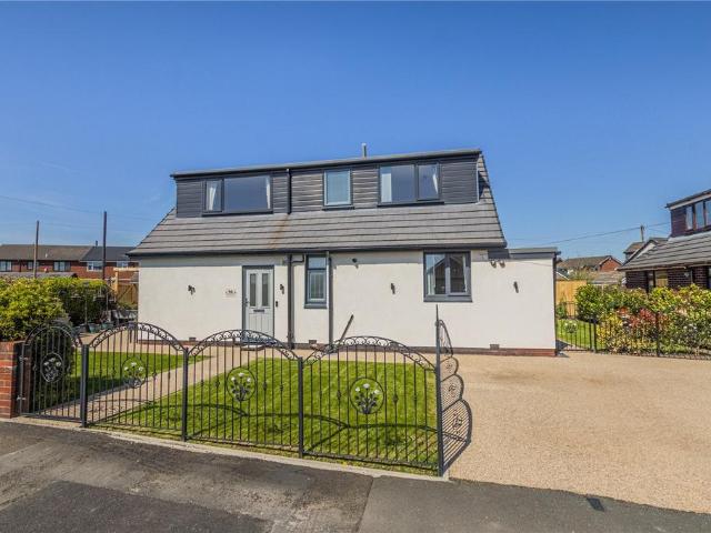 4 bedroom bungalow for sale