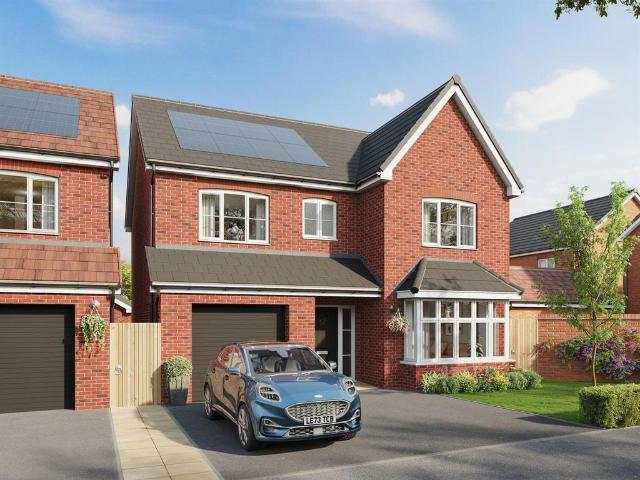 4 bedroom detached house for sale