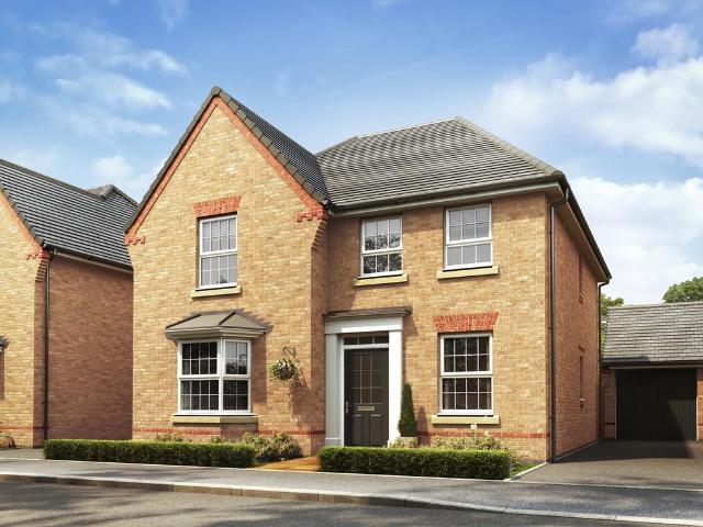 4 bedroom detached house for sale