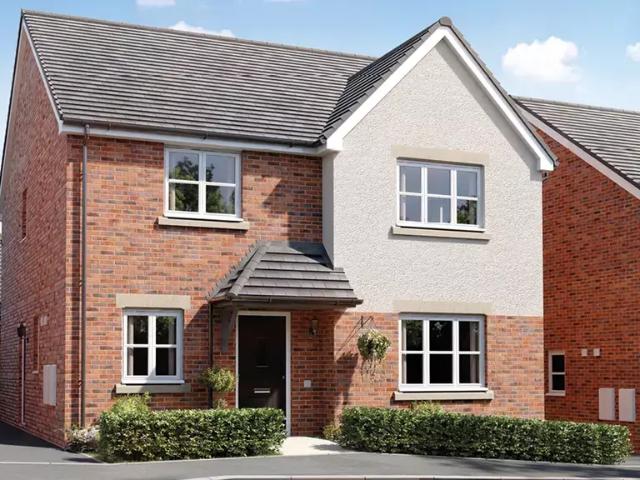 4 bedroom detached house for sale