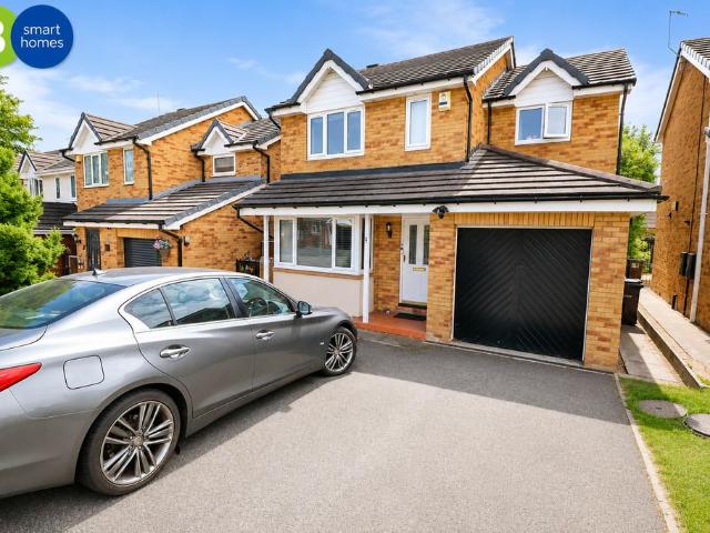 4 bedroom detached house for sale