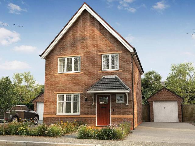 4 bedroom detached house for sale