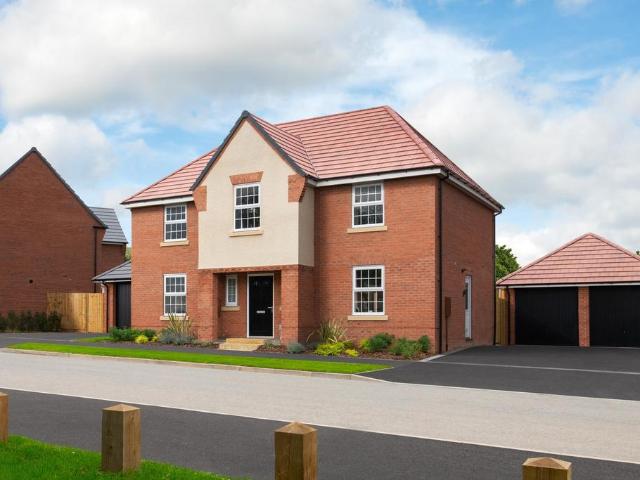 4 bedroom detached house for sale