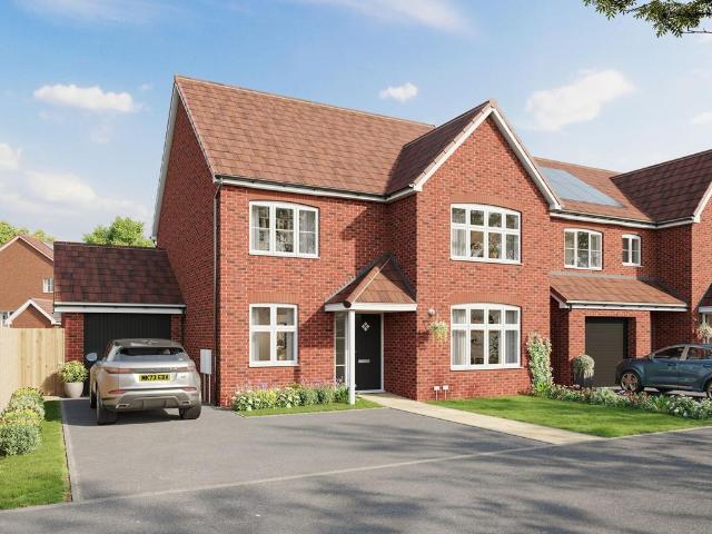 4 bedroom detached house for sale