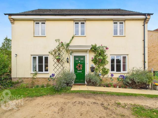 4 bedroom detached house for sale