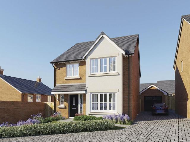 4 bedroom detached house for sale
