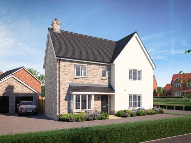 4 bedroom detached house for sale