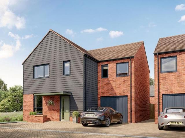 4 bedroom detached house for sale