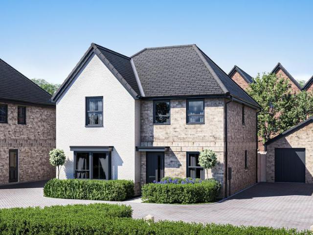 4 bedroom detached house for sale