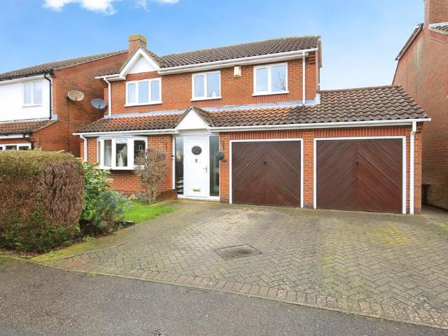4 bedroom detached house for sale
