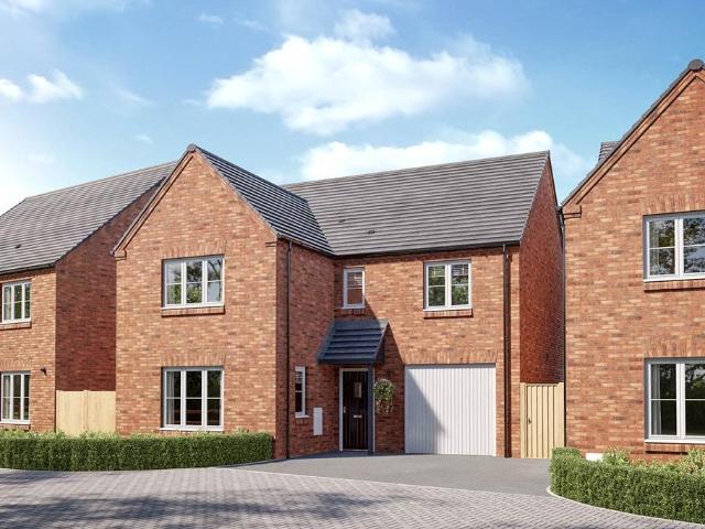4 bedroom detached house for sale