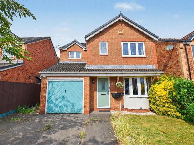 4 bedroom detached house for sale