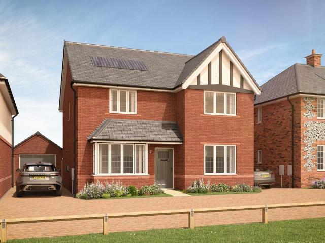 4 bedroom detached house for sale