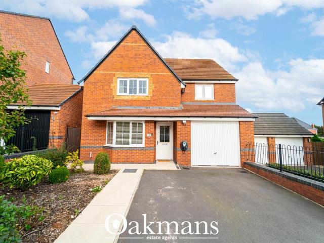 4 bedroom detached house for sale