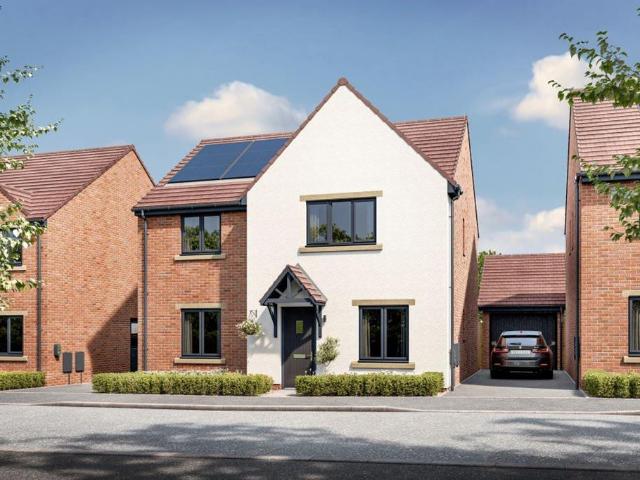 4 bedroom detached house for sale