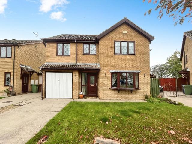 4 bedroom detached house for sale