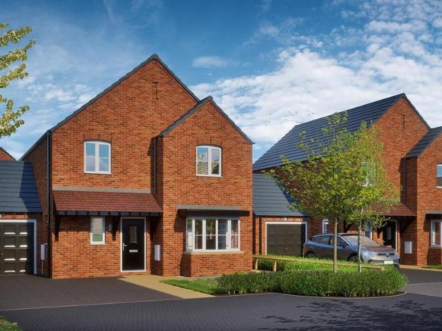 4 bedroom detached house for sale