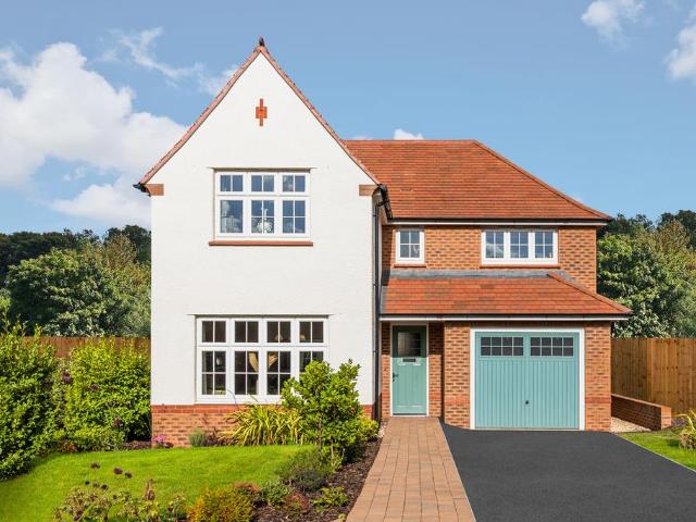 4 bedroom detached house for sale