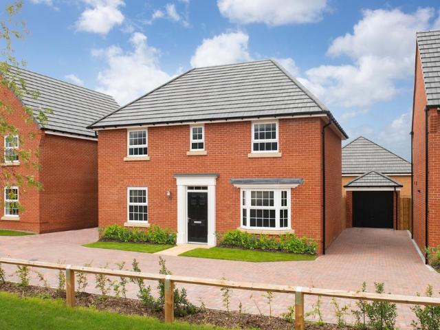 4 bedroom detached house for sale