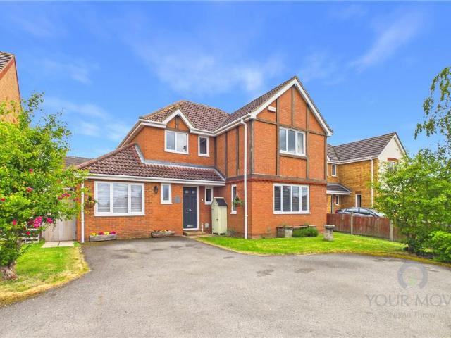 4 bedroom detached house for sale