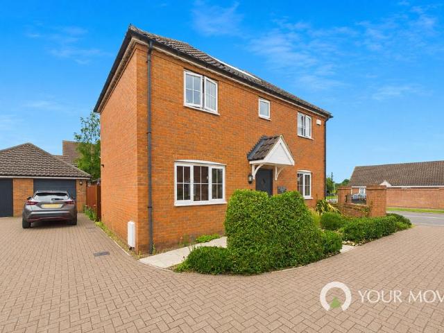4 bedroom detached house for sale