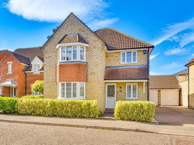 4 bedroom detached house for sale