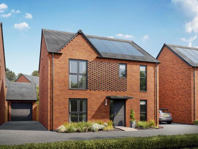 4 bedroom detached house for sale