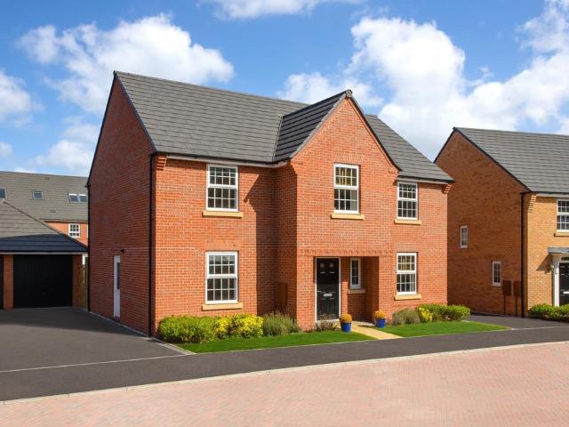 4 bedroom detached house for sale