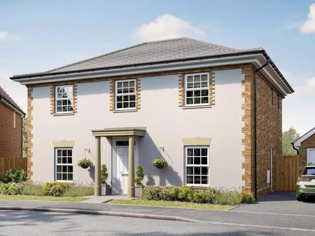 4 bedroom detached house for sale
