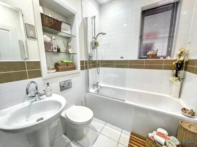 4 bedroom detached house for sale in 12 Oakland Close Off Hampton Lane, Solihull, B91 2QB, B91
