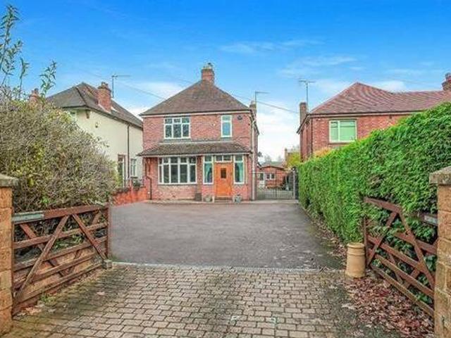4 bedroom detached house for sale in 13 Twyford Gardens Twyford OX17