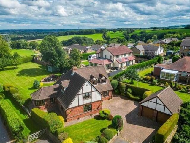 4 Bedroom Detached House For Sale In 164 Blacker Lane, Netherton