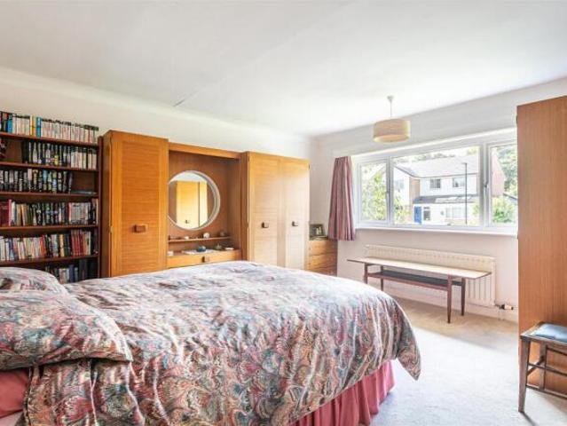 4 bedroom detached house for sale in 1 Burnt Stones Close, Sandygate, S10 5TS, S10