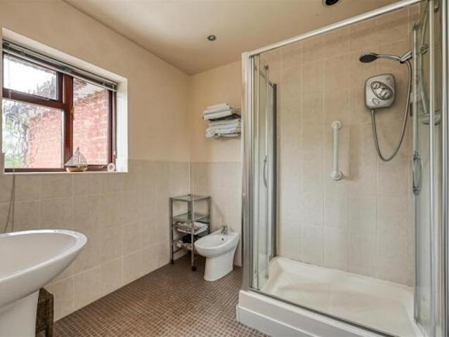 4 bedroom detached house for sale in 2 Westfield Grove, Finchfield, Wolverhampton, WV3 8EX, WV3