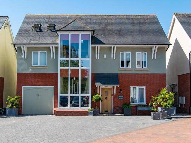 4 bedroom detached house for sale in 2 Bath Lodge Green Hill off London Road Worcester Worceste