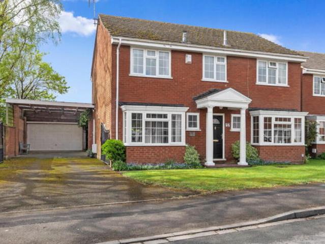 4 bedroom detached house for sale in 32 Sheldon Park Road, Bevere, Worcester. WR3 7YA, WR3